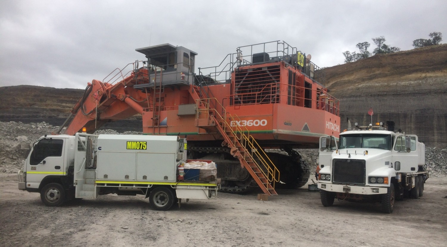 Massive Excavator and Two Trucks - Diesel Mechanic in Harristown, QLD ...